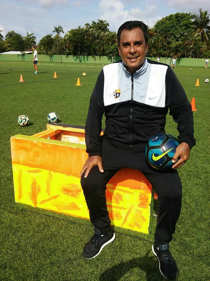 Tánger Mendonca un medio campista Brasilero de calidad que deleito en ...