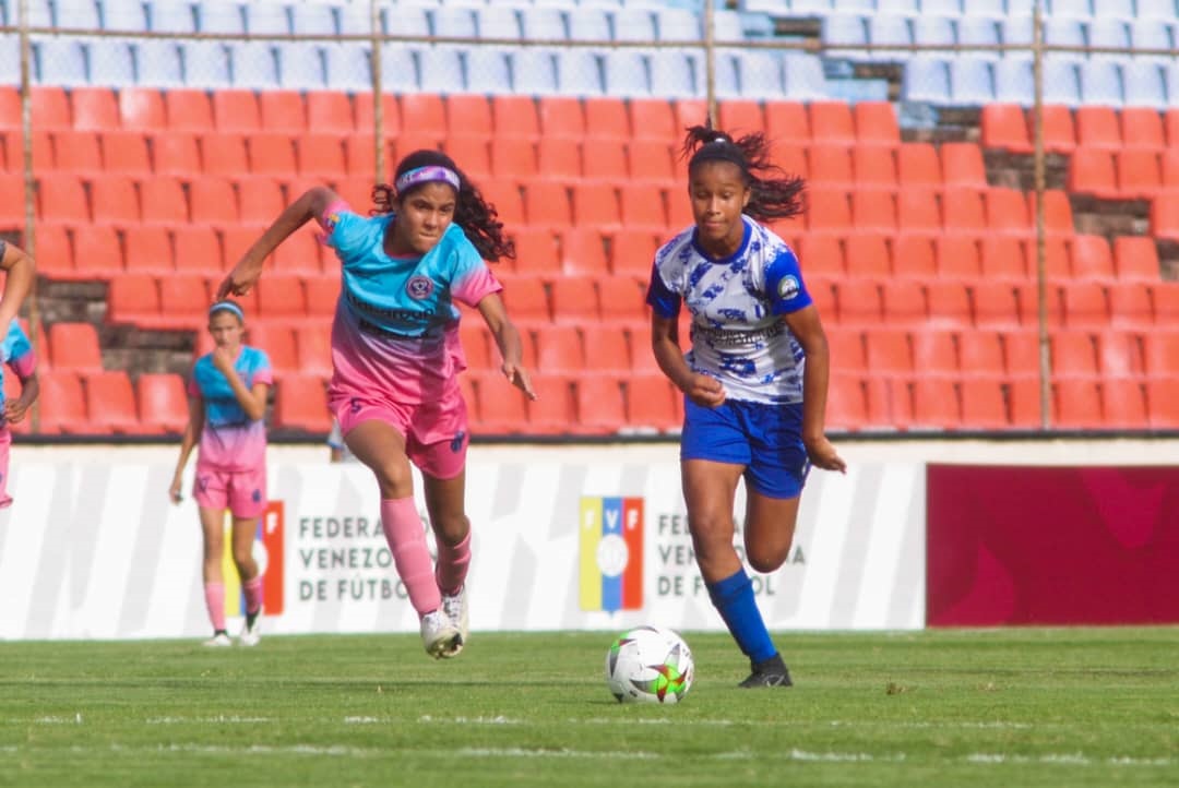 Tres títulos nacionales logró el fútbol merideño – Venezuela Futbol